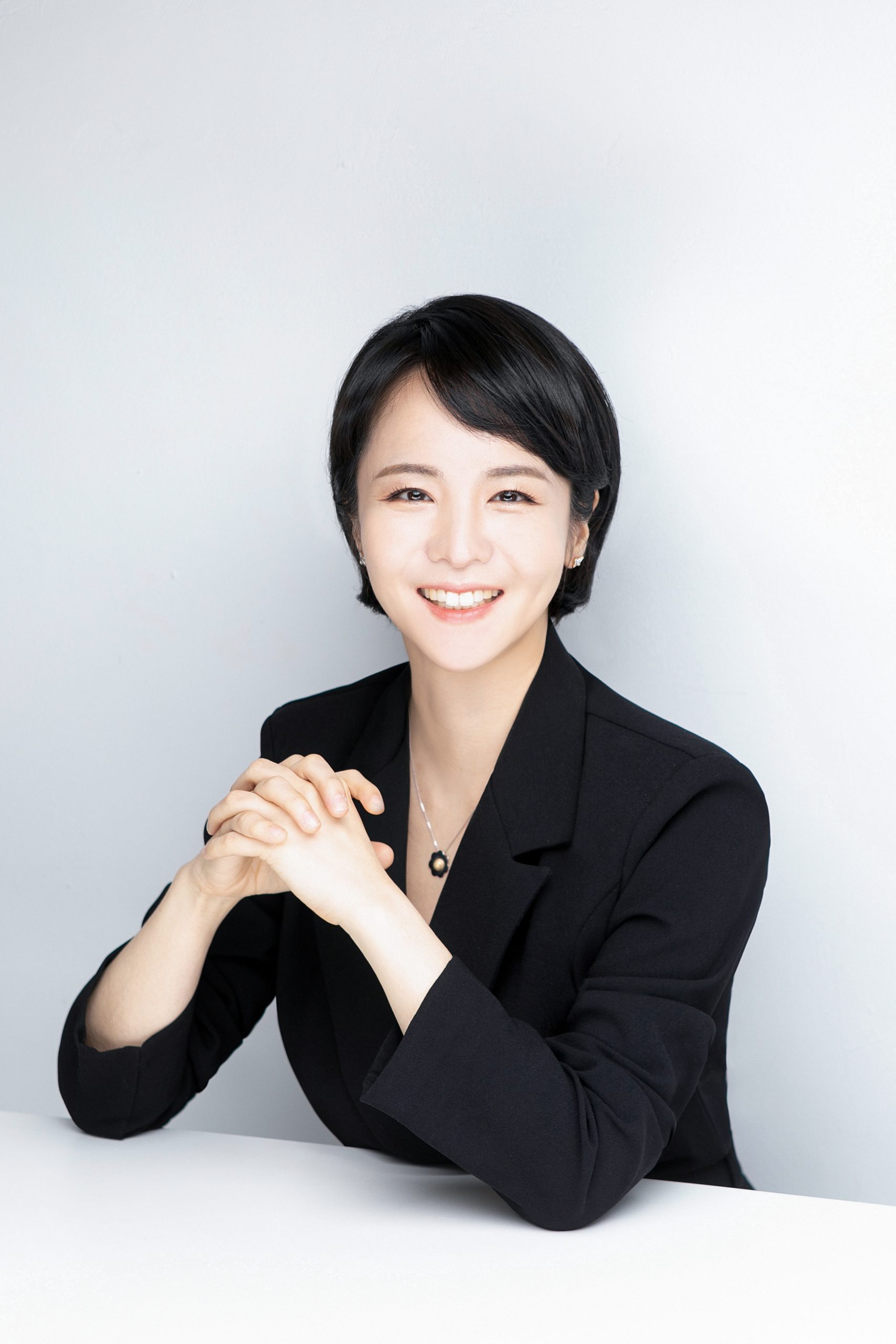 LECTURER LECTURER